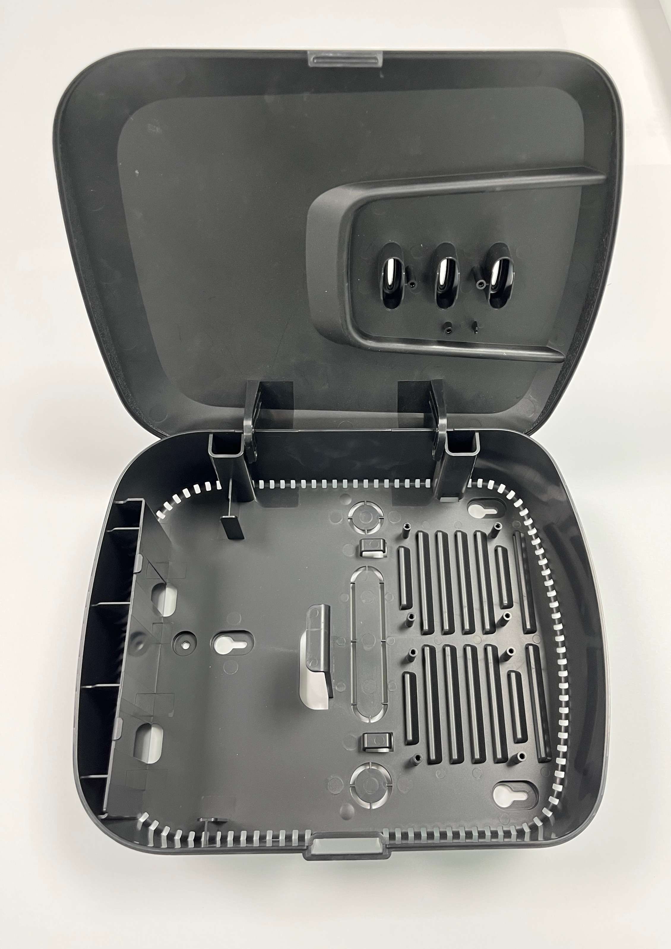 Plastic Injection Molding Manufacturer ID Power Access Control UPS ...